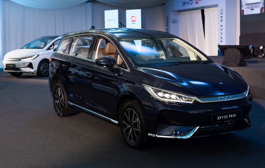 BYD launches all-electric 7-seater M6 MPV, price starts at RM109,800 ...