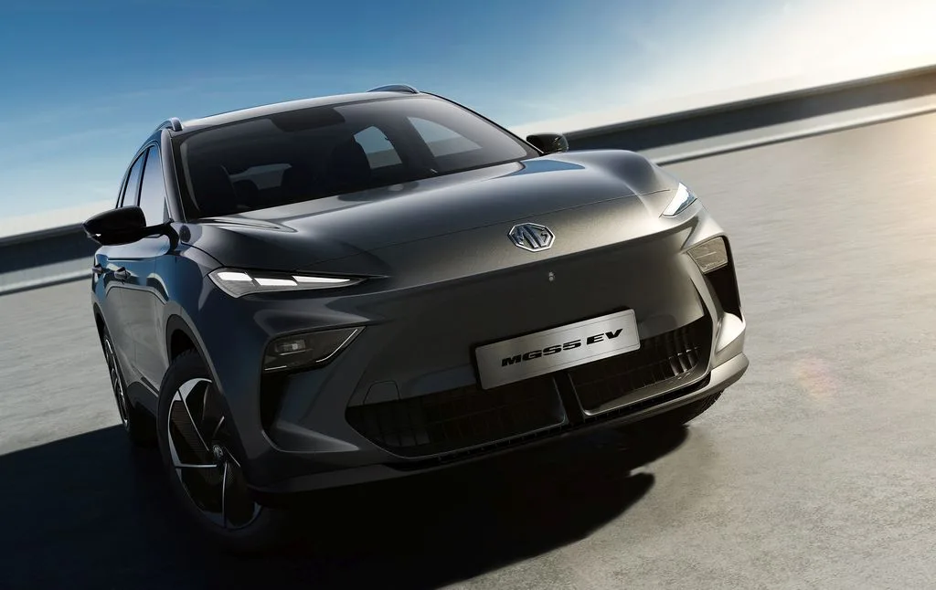 MGS5 EV hits showrooms - Electric High