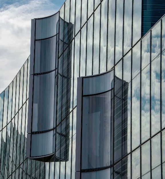 Ford to quit ‘Glass House’ for new Dearborn HQ in November - Electric High
